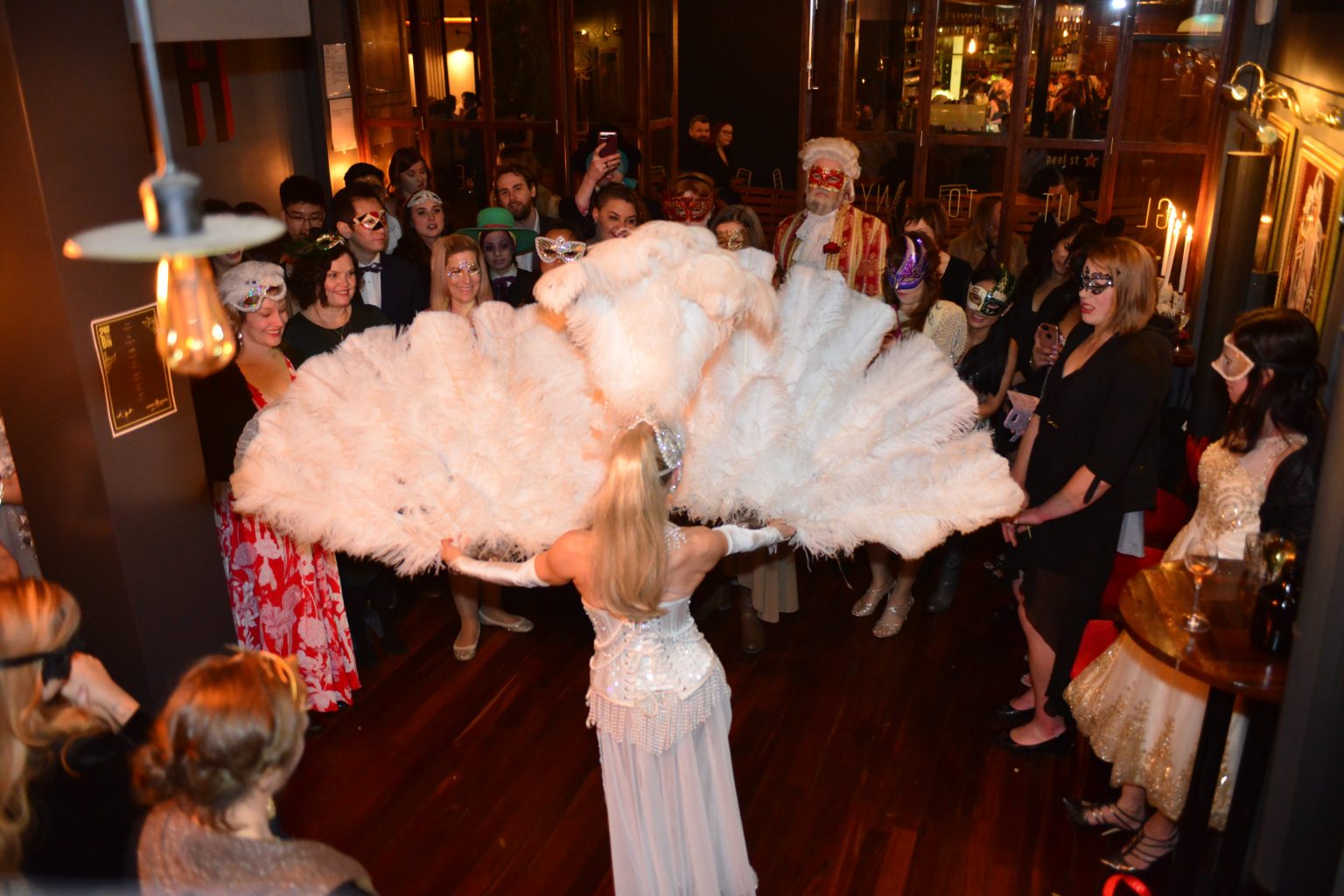 Serpent Dancer, Flavella L'Amour