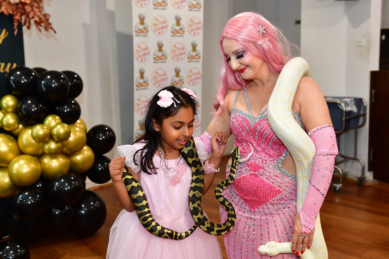 Serpent Dancing, Belly Dance, Side Shows, Burlesque | Flavella L'amour